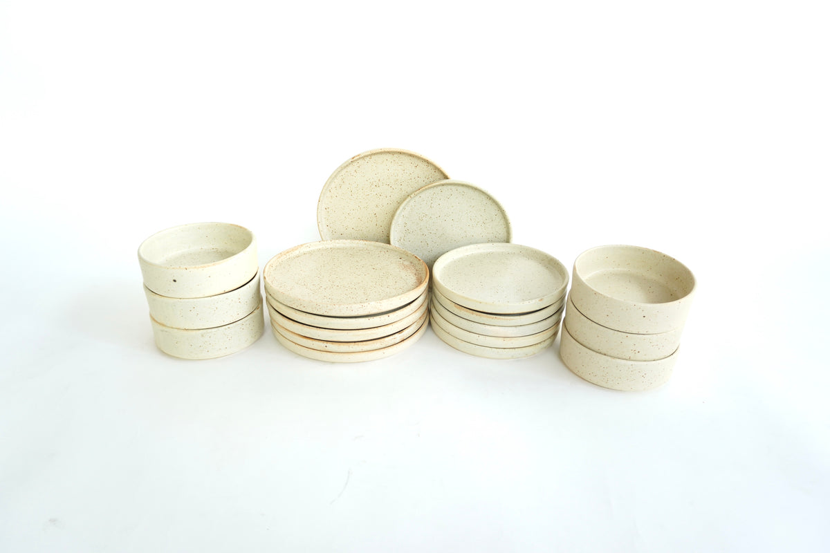Arena blanca | Set de vajilla básica línea rústica para 6 personas