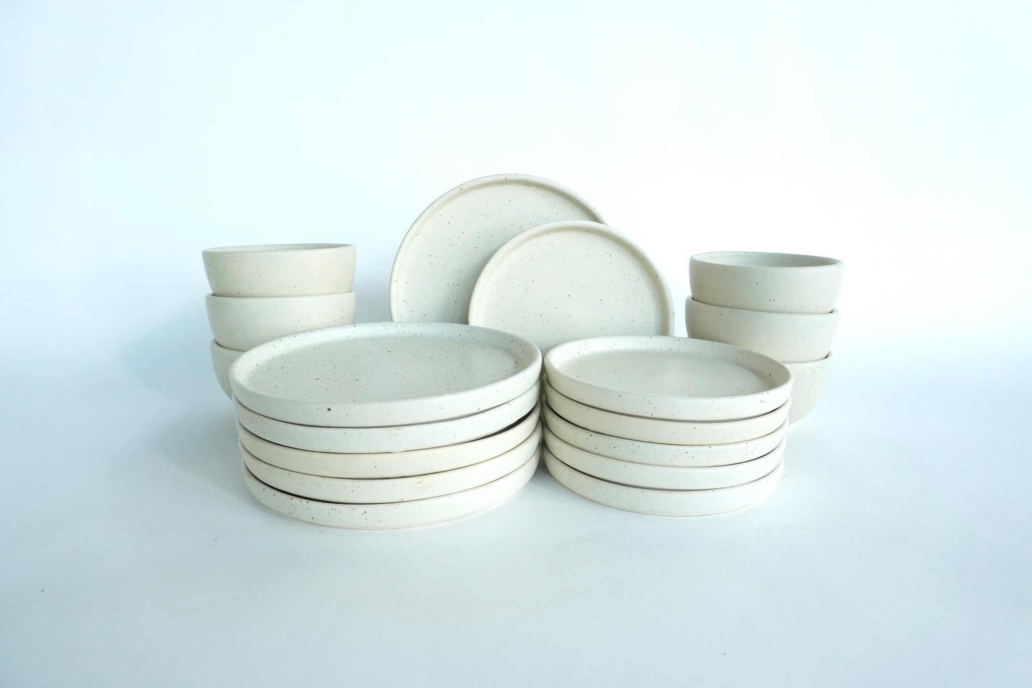 Arena blanca | Set de vajilla básica línea rústica para 6 personas (co